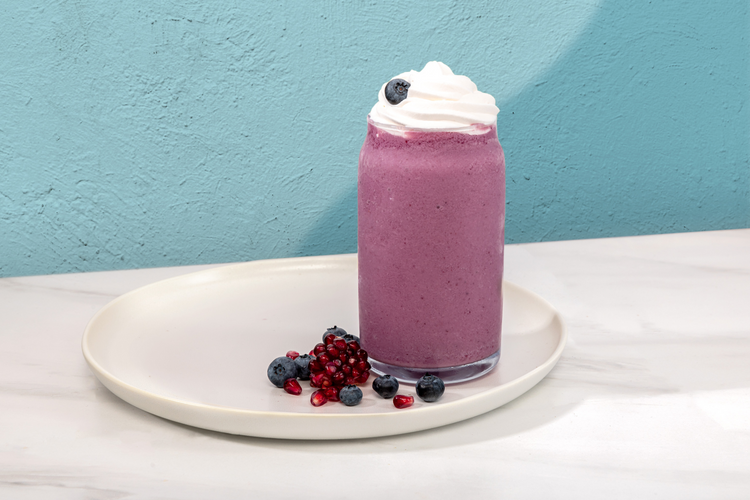 Blueberry Pomegranate Real Fruit Smoothie – The Human Bean